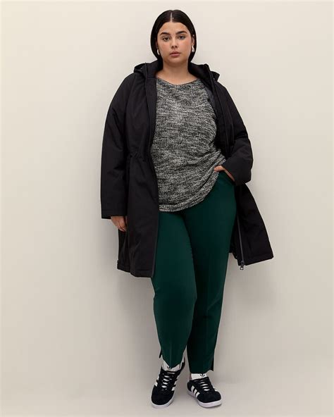 Black And White Dolman Sleeve Knit Top Penningtons