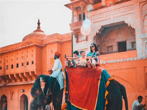 Foreign Tourist Arrivals In India Will Cross Pre Pandemic Level In 2024