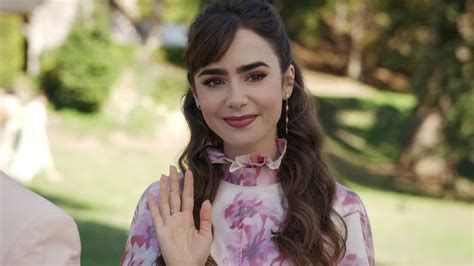 Emily In Paris” Staffel 4 Alles Was Wir über Die Neuen Folgen Der