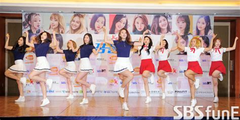 [e포토]아이돌 마스터 꿈을드림 그녀들의 화려한 댄스