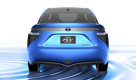 Toyota Fcv Hydrogen Powered Concept Revealed Photos 1 Of 10