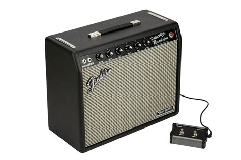 แอมป์กีต้าร์ไฟฟ้า Fender Tone Master Princeton Reverb เบ๊ เงียบ เส็ง