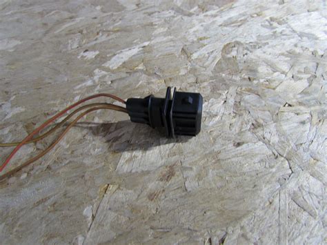 Bmw 3 Pin Connector Amp W Pigtail 12521732564 Hermes Auto Parts