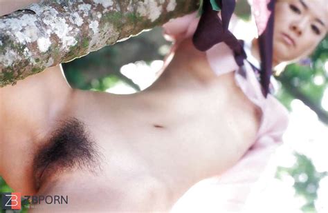 Korean Hanbok Dame Naked In Park Zb Porn