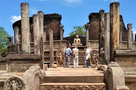 Tripadvisor Private Tagestour Nach Anuradhapura Oder Polonnaruwa Ab
