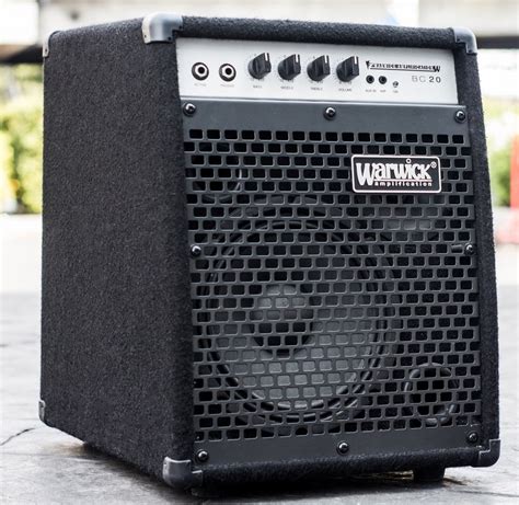 Warwick BC20 - (mein) best Übungsverstärker EVER! | Bassic.de