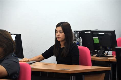 Training session to enhance advanced Excel skills for institute personnel สถาบนวจยประชากร