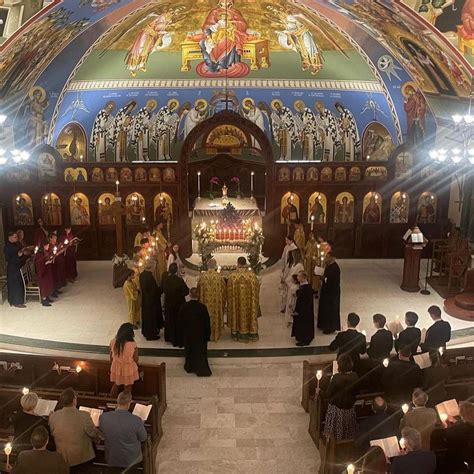 Οι γιοι του Παύλου Γλύξμπουργκ σήκωσαν τον Επιτάφιο στα Χάμπτονς