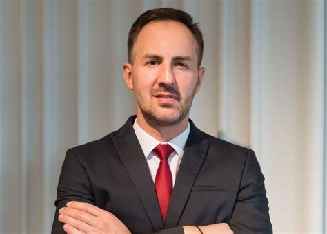 Teodor Todorovski On Linkedin ТРАНСФОРМАТИВНО ИНВЕСТИРАЊЕ Теодор Тодоровски за првата година