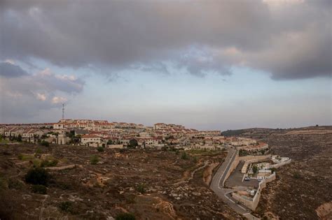 Israel Advancing Plans For Nearly 1000 Settler Homes In West Bank