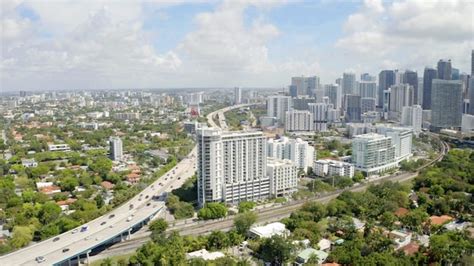 Premium Photo Aerial Drone Shotfootage In Fort Lauderdale Usa