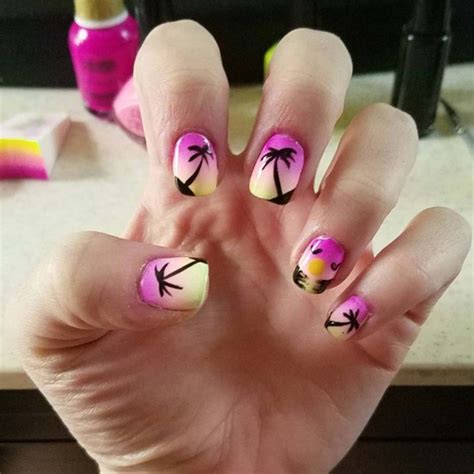 The 12 Best Tropical Beach Nail Designs You Should Try Nd Nails Supply