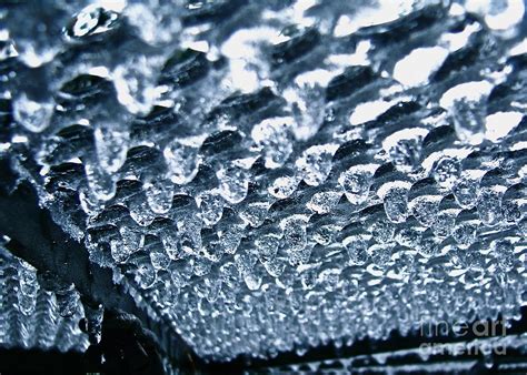 Icicle Pattern Photograph By Arthur Hofer