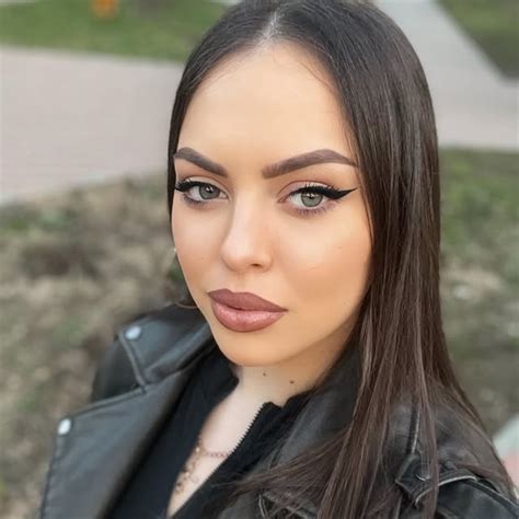 Mădălina Scuțanu Madalina Scutanu On Threads