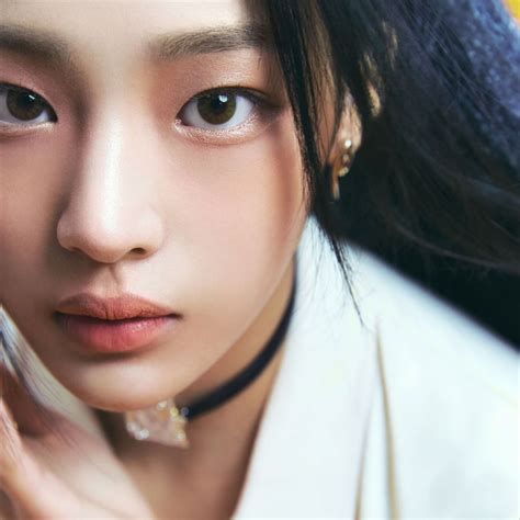 230722 Newjeans Website Minji Iconic Photos Icon Portrait