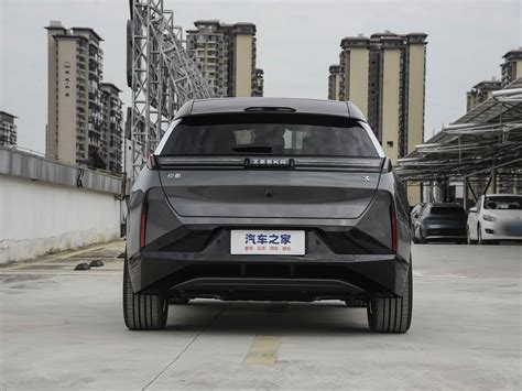 极氪x 2025款 五座长续航版 极氪 14 64张图片大全 汽车外观图库 汽车之家