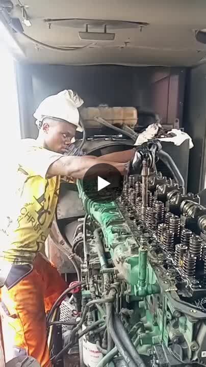 Working On Rtg Volvo Engine Christian Gabriel