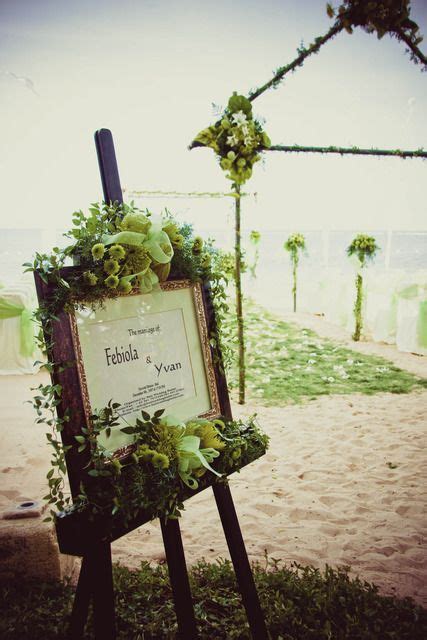 “green”がテーマの結婚式♡シンプルandエレガントな大人コーディネートが素敵＊にて紹介している画像 Wedding Item Budget