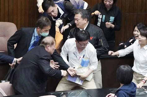 國會改革法案朝野政黨吵什麼？看懂4大攻防重點 新聞 Rti 中央廣播電臺