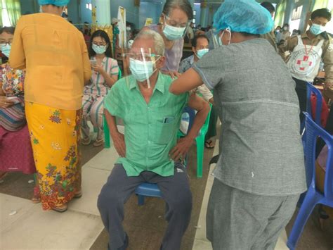 မြင်းခြံမြို့နယ်တွင် ဒုတိယအသုတ် ဒုတိယအကြိမ် ပြည်သူ ၅၃၄၉ ဦးတို့ကို ကိုဗစ် ၁၉ ရောဂါ ကာကွယ်ဆေးများ