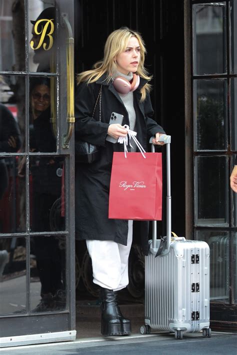 Kiernan Shipka Nyc April 7 2024 Star Style