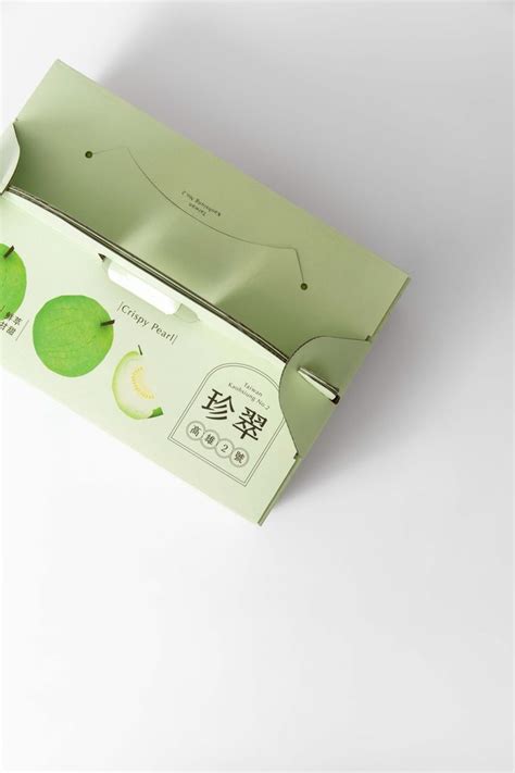 蜜雪芒果 珍翠芭樂包装礼盒设计 Packaging design inspiration Fruit packaging