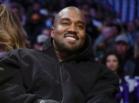 Kanye West Car Accident Pictures