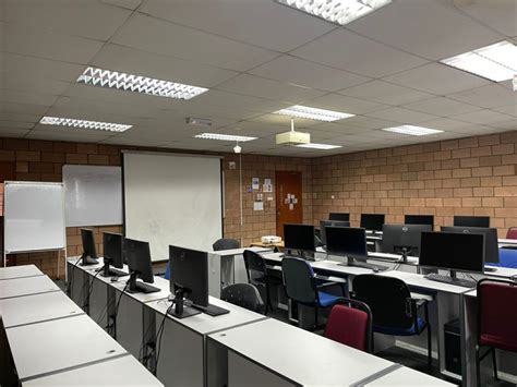 Facilities Faculty Of Computing And Software Engineering I Cats Uc