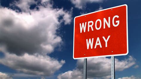 Logical Fallacies Understanding Recognizing And Resisting The
