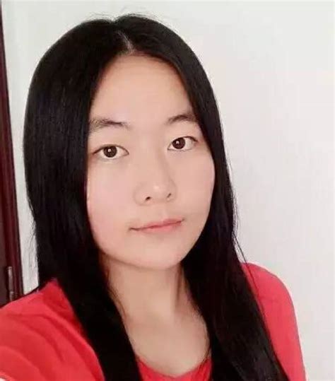 张美娜 随意云