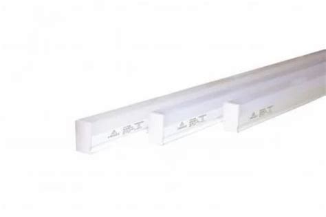22w 4 Feet Led Battens Light Cool Daylight 6500k At Rs 165piece In