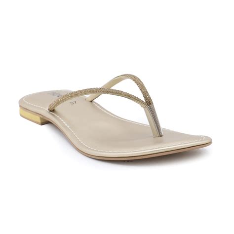 Buy Trendy And Fancy Ladies Chappals Online Heels Shoes