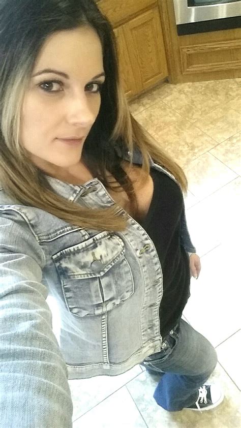 Tw Pornstars Mandy Flores Official Account Twitter Whats Up Peeps Selfie 948 Pm 19