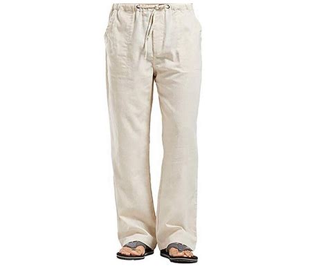 Cinco pantalones de lino para hombre cómodos y bonitos para llevar estos días de verano sin