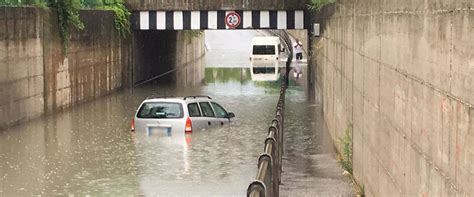 Underpass Flood Warning System Real Time Monitoring And Re