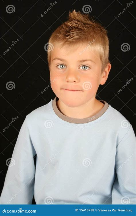 Muchacho Lindo Foto De Archivo Imagen De Cierre Querido 15410788