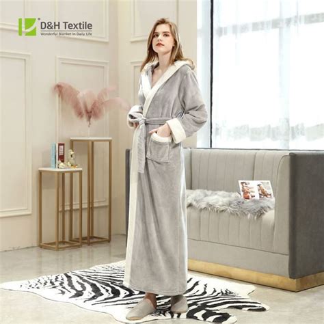 Customized Womens Full Length Hooded Bathrobe Manufacturers Suppliers