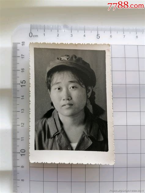 文时期女兵老照片铭铭收藏【7788收藏收藏热线】