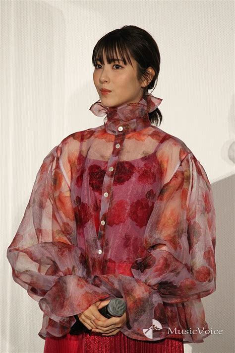 浜辺美波、体操着姿お気に入り「悪くないかな」：『映画 賭ケグルイ 絶体絶命ロシアンルーレット』【エンタメ】