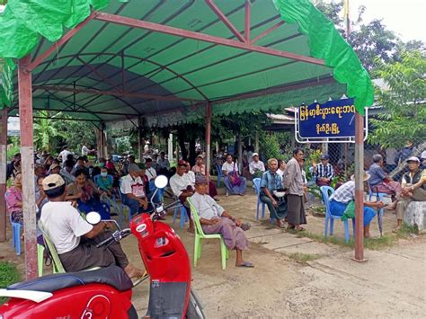 ဒိုက်ဦးမြို့နယ် မြန်မာ့စီးပွားရေးဘဏ်တွင် အငြိမ်းစားဝန်ထမ်းများ၏ ပင်စင