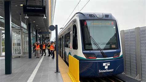 Copper Thieves Target Seattle Area Light Rail Shutting Down Train Line