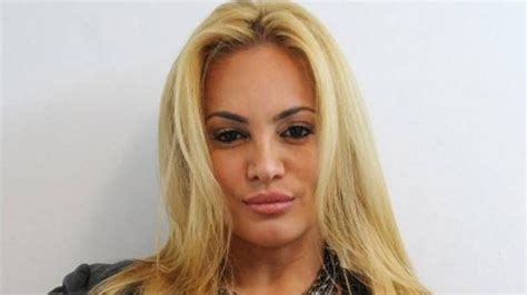 María Eugenia Ritó posó desnuda y estuvo al borde de la censura