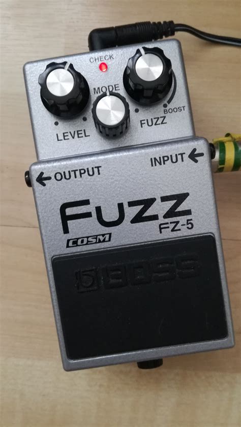 FZ-5 Fuzz - Boss FZ-5 Fuzz - Audiofanzine