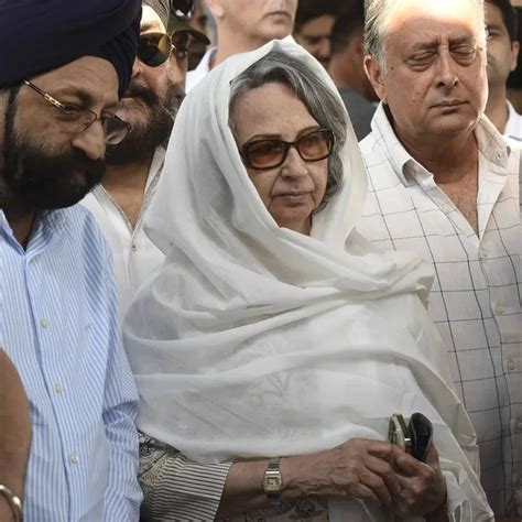 Neha Dhupia Looks Heartbroken At Her Father In Law Bishan Singh Bedis