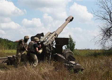 На Херсонщині ЗСУ знищили переправу через Дніпро та 3 ворожі склади