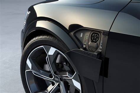 2023 Audi Q8 E Tron 发布 纯电suv从 E Tron 正式更名 2023 Audi Sq8 E Tron Quattro