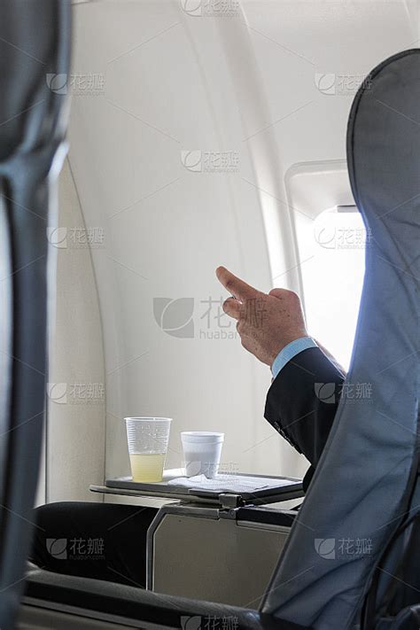 飞机上的乘客