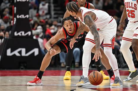 Nba／公牛雙槍力抗「側翼海」 暴龍本季對戰佔優勢 好新聞