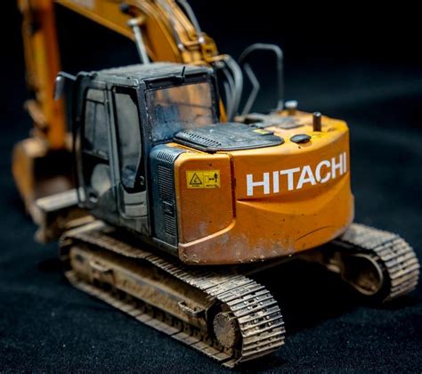 1 35 Scale Model Of A Hitachi Zaxis 135US Excavator KSM IPMS