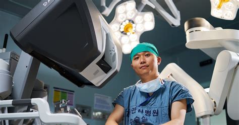 고려대 안산병원 장영우 교수 갑상선암 등 단독 로봇수술 500례 돌파